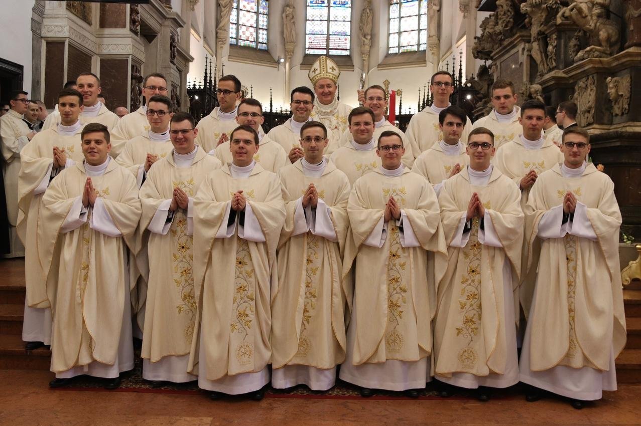 WSD Tarnów - Galeria - Święcenia prezbiteratu